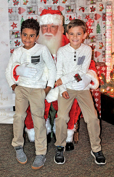 Hundreds come to Breakfast with Santa event at rec center - North Fort ...